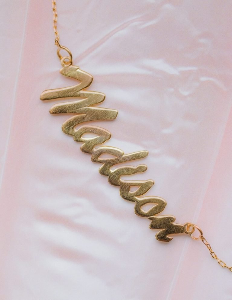 Under the influence: Madison Beer - Notion