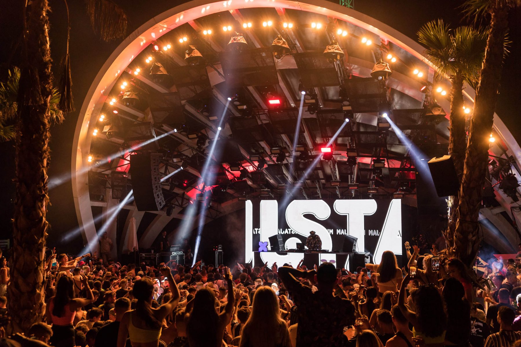 Hideout 2020: 10 Years of Hideout - Notion