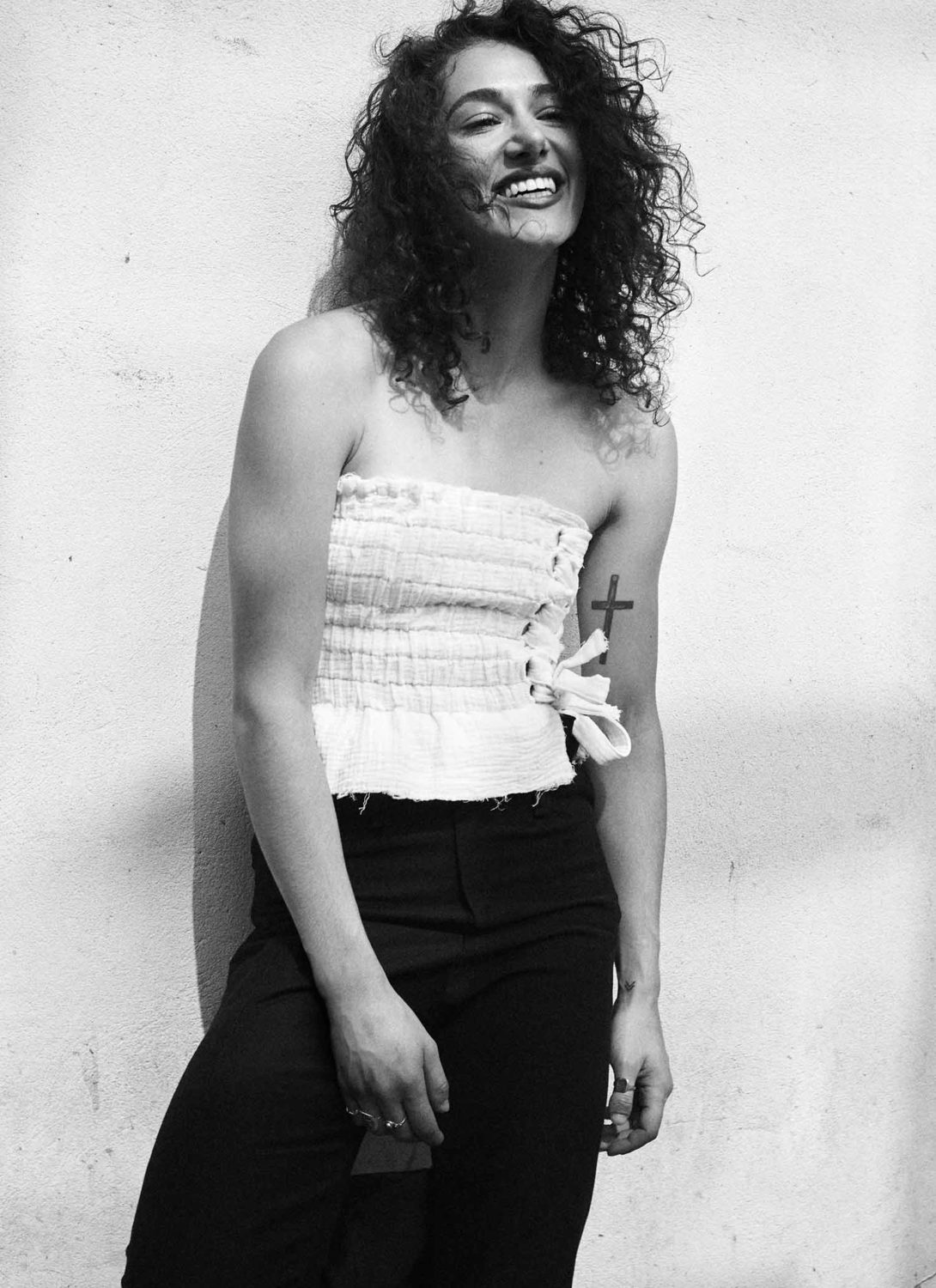 Editorial: Get "Closer" with Naomi Banks - Notion