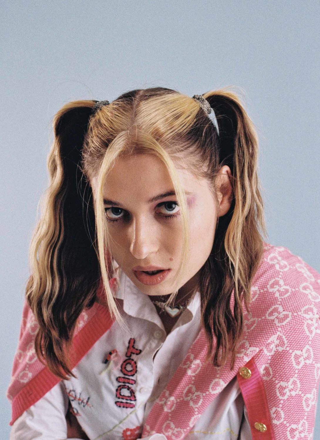 Baby Queen: The Next Voice of a Disillusioned Generation - Notion