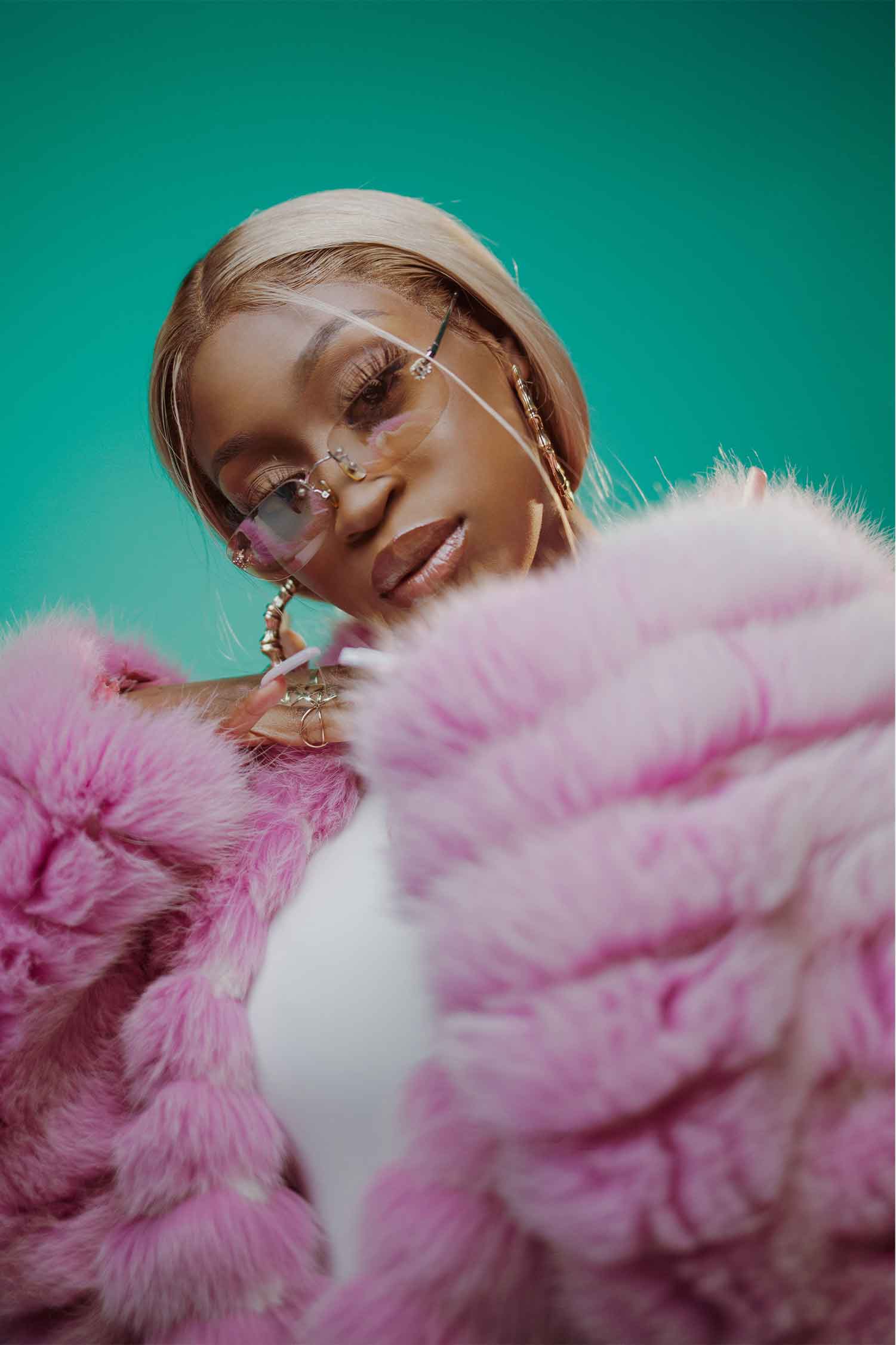 Mnelia Is Ready To Be The UK's Next R&B Star - Notion