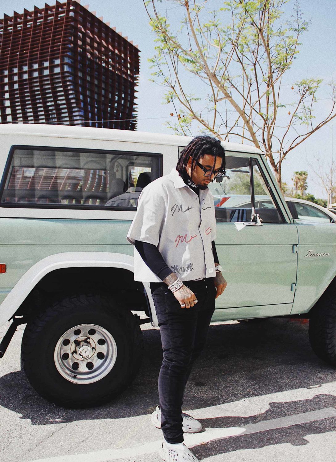 CHASETHEMONEY Keeps It Moving - Notion