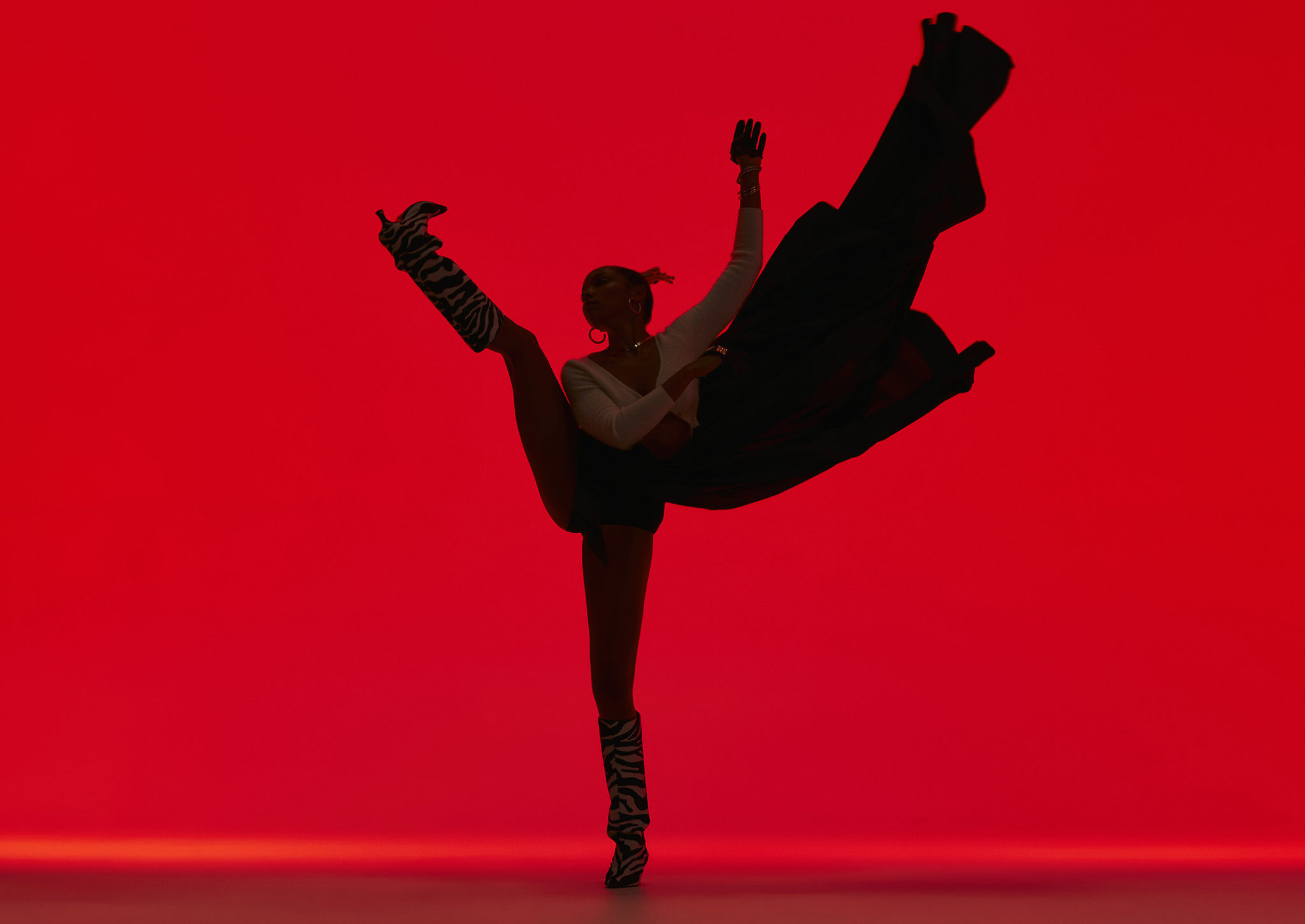 Digital Cover: Tinashe dishes on the utopia of her new album '333'