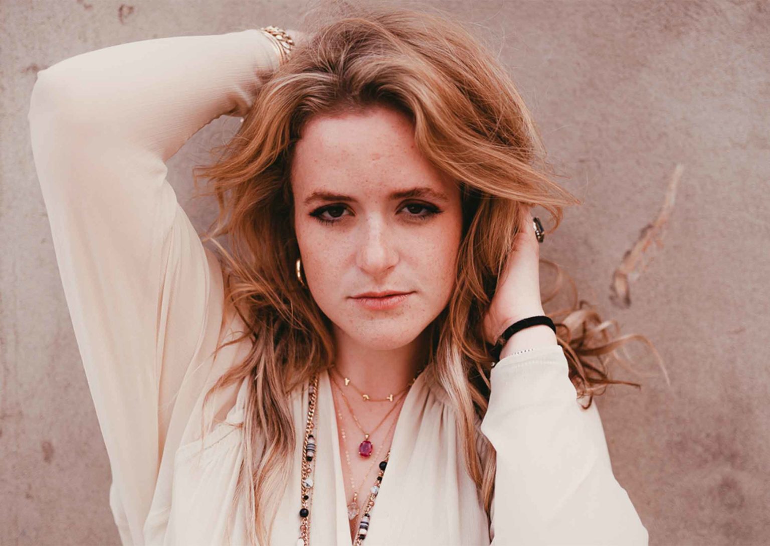 Lexi Berg Will Sweep You Off Your Feet - Notion