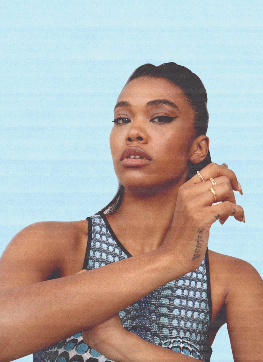 Digital Cover: Amber Mark Goes 'Three Dimensions Deep'