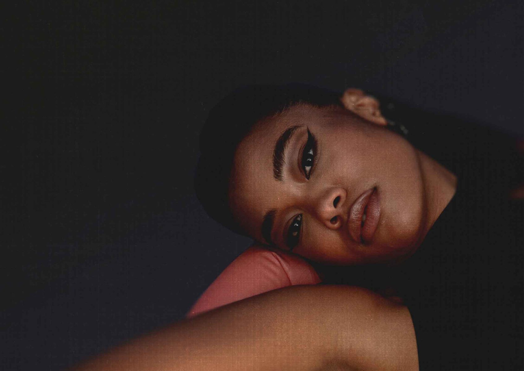 Digital Cover: Amber Mark Goes 'Three Dimensions Deep'