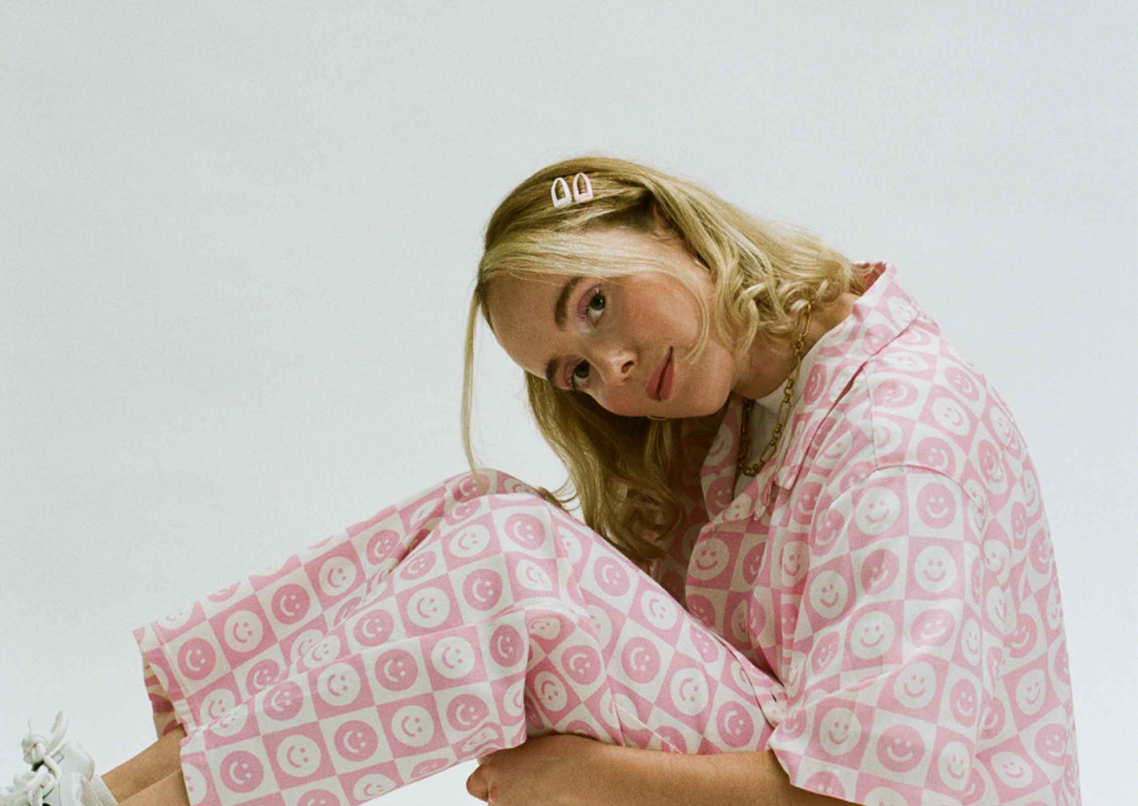 Sofy Its Hip Hop Inspired Indie Pop Bangers All The Way Notion
