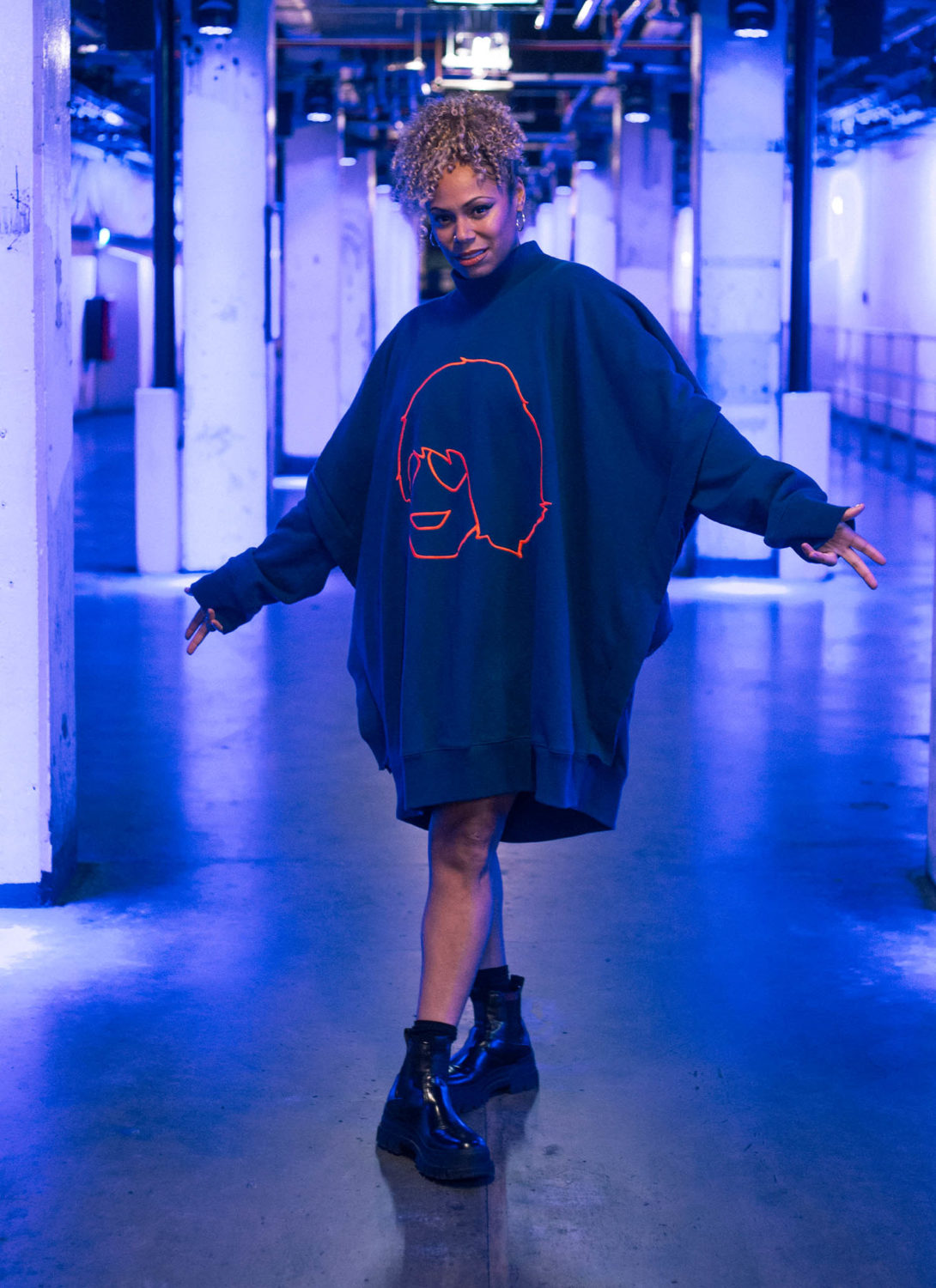 Alex Mills Creates An Exclusive Mix For BULLDOG Gin | Notion Magazine