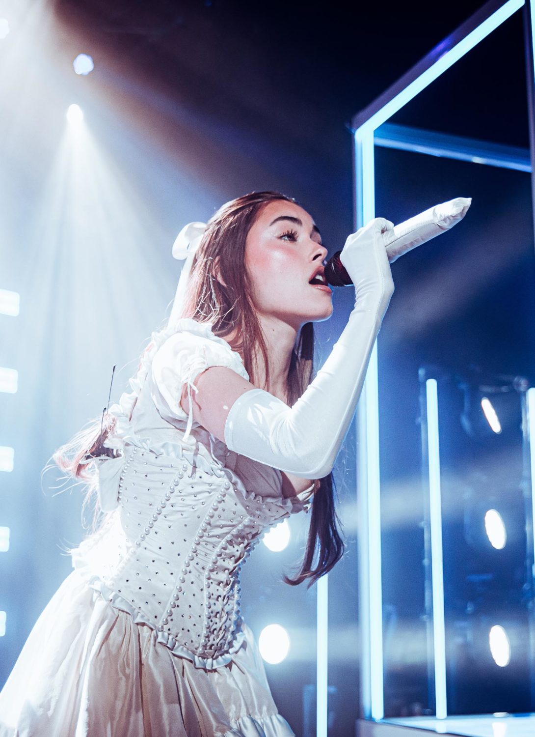 Madison Beer: Live at O2 Shepherd's Bush Empire - Notion | Photo Gallery