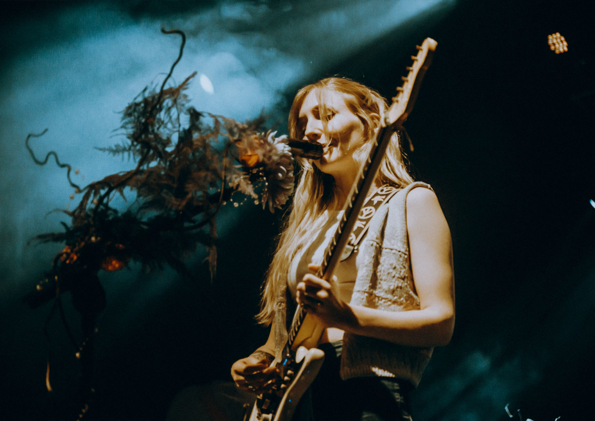 Wet Leg: Live at Electric Ballroom, London - Notion | Photo gallery