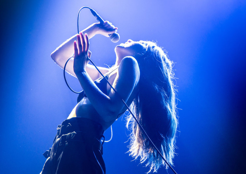 Haim: Live at The O2, London - Notion | Photo Gallery