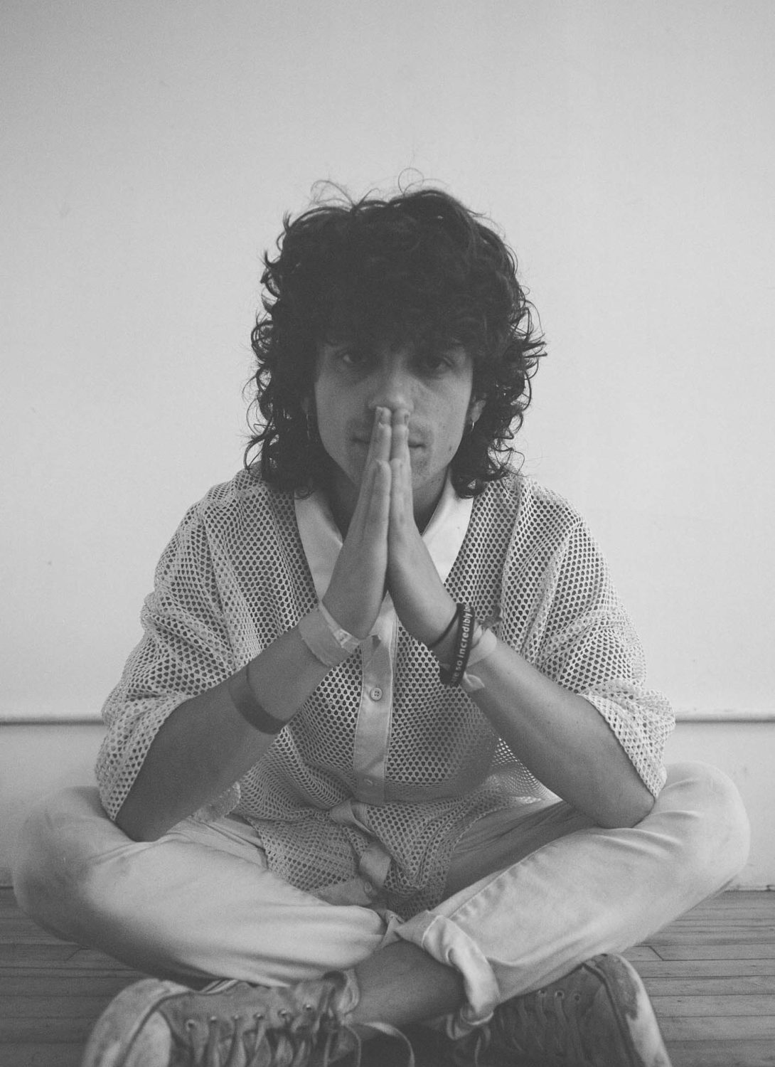 Arlie Dives Into Album Creation Process and Debut Headline Tour - Notion