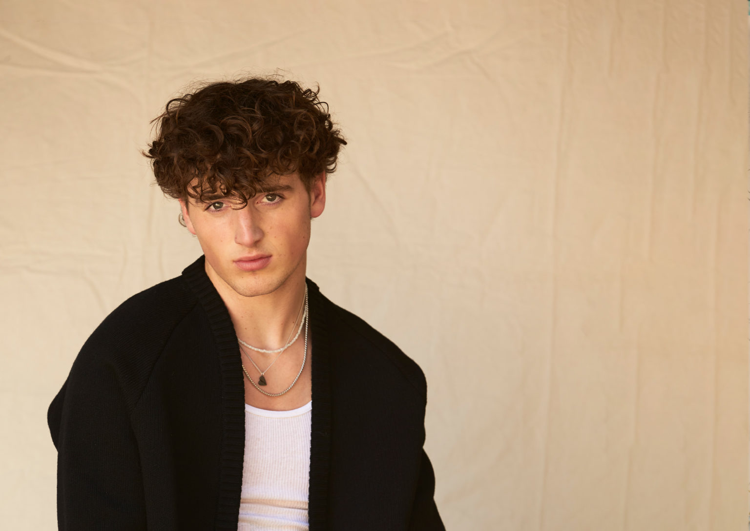 Benson Boone: “If My Younger Self Could See Me Now, They Wouldn’t ...