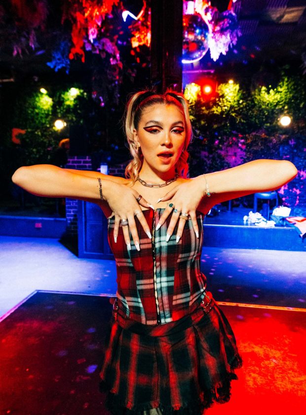 Caity Baser - Notion