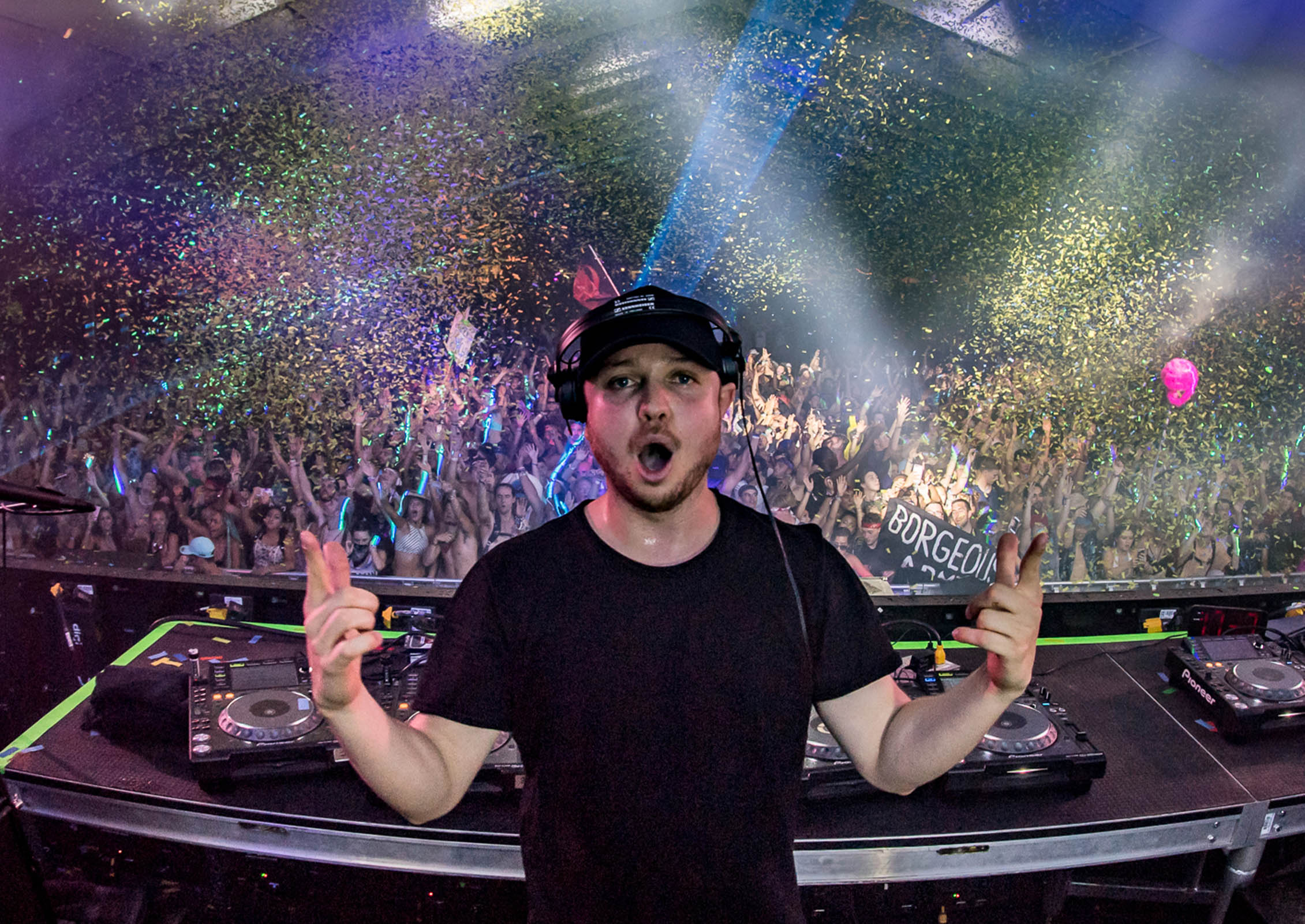 “Ruin LA” by Borgeous News - Notion Magazine