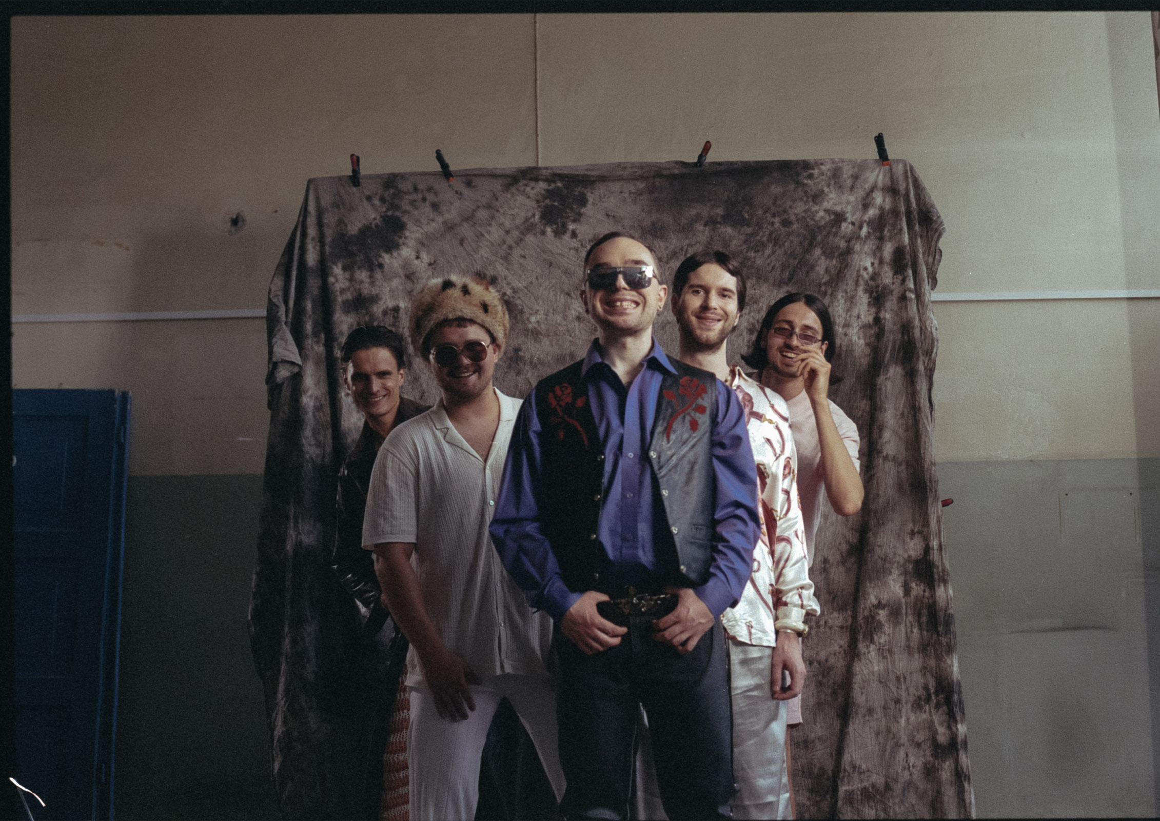 Listen to 'II' by Giss | Notion Magazine