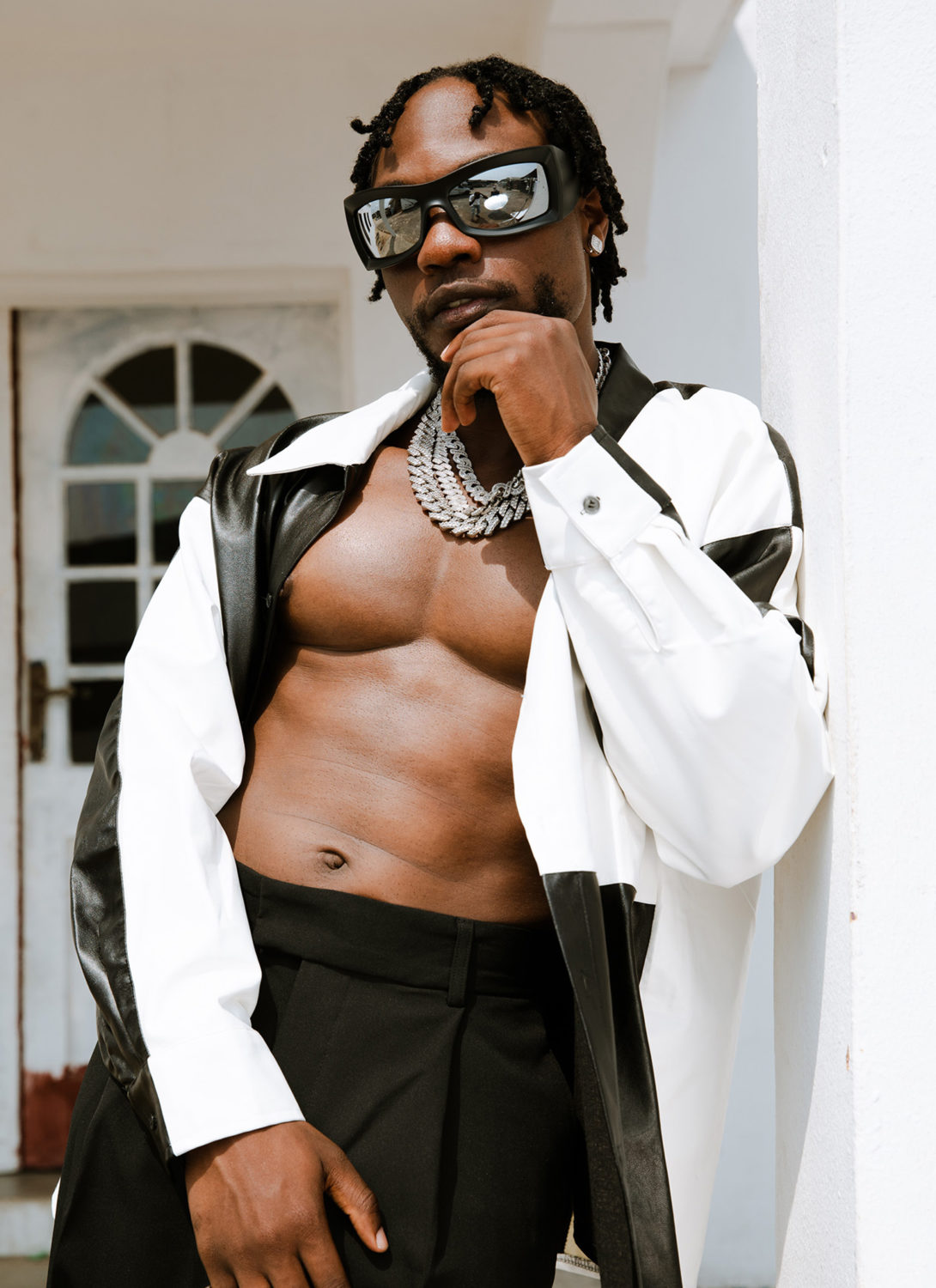 L.A.X: "My Happy Place Is The Studio" - Notion