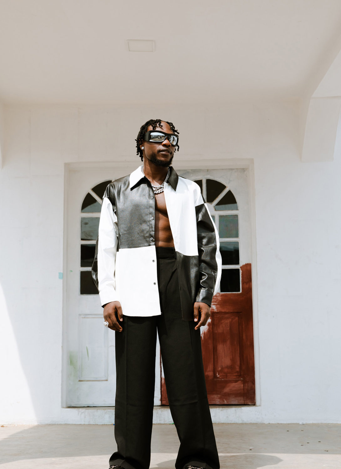 L.A.X: "My Happy Place Is The Studio" - Notion