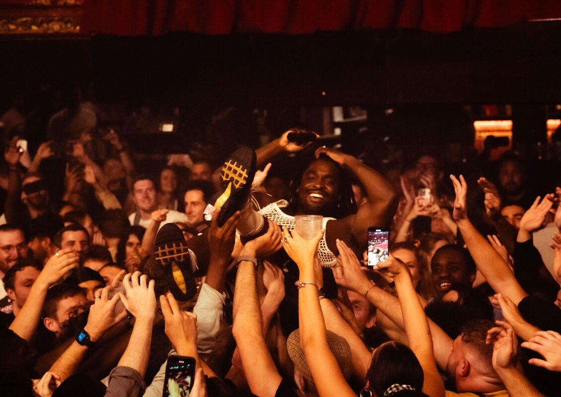 Hak Baker: Live on the Worlds End FM Tour - Notion