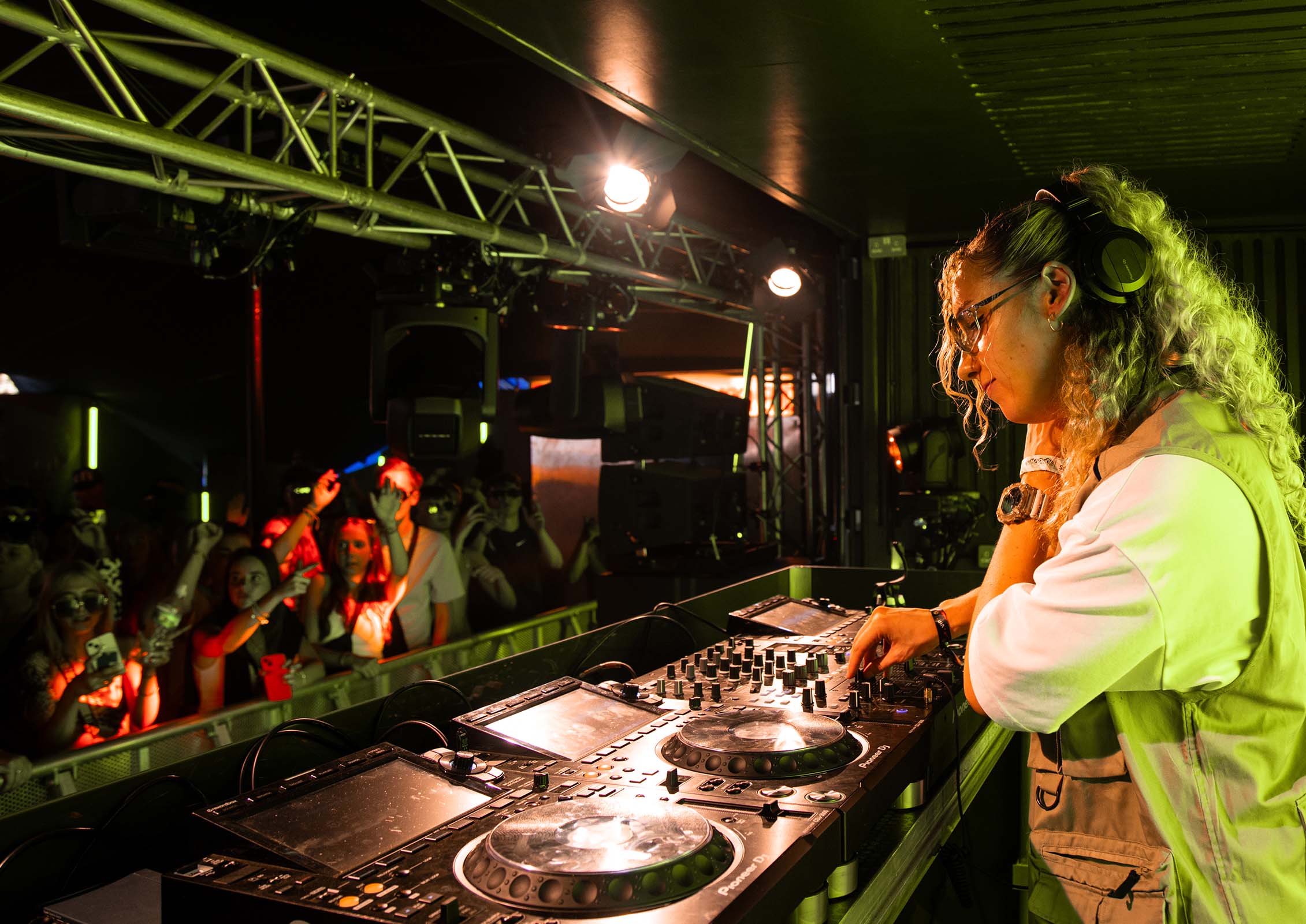 Rising DJ JOJO is Staying in Her Lane - Notion