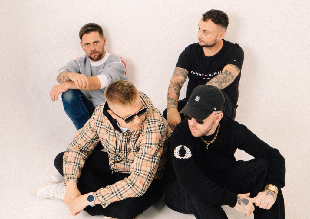 Digital Cover: The Reytons are Rockin’ in Rotherham’s Free World - Notion