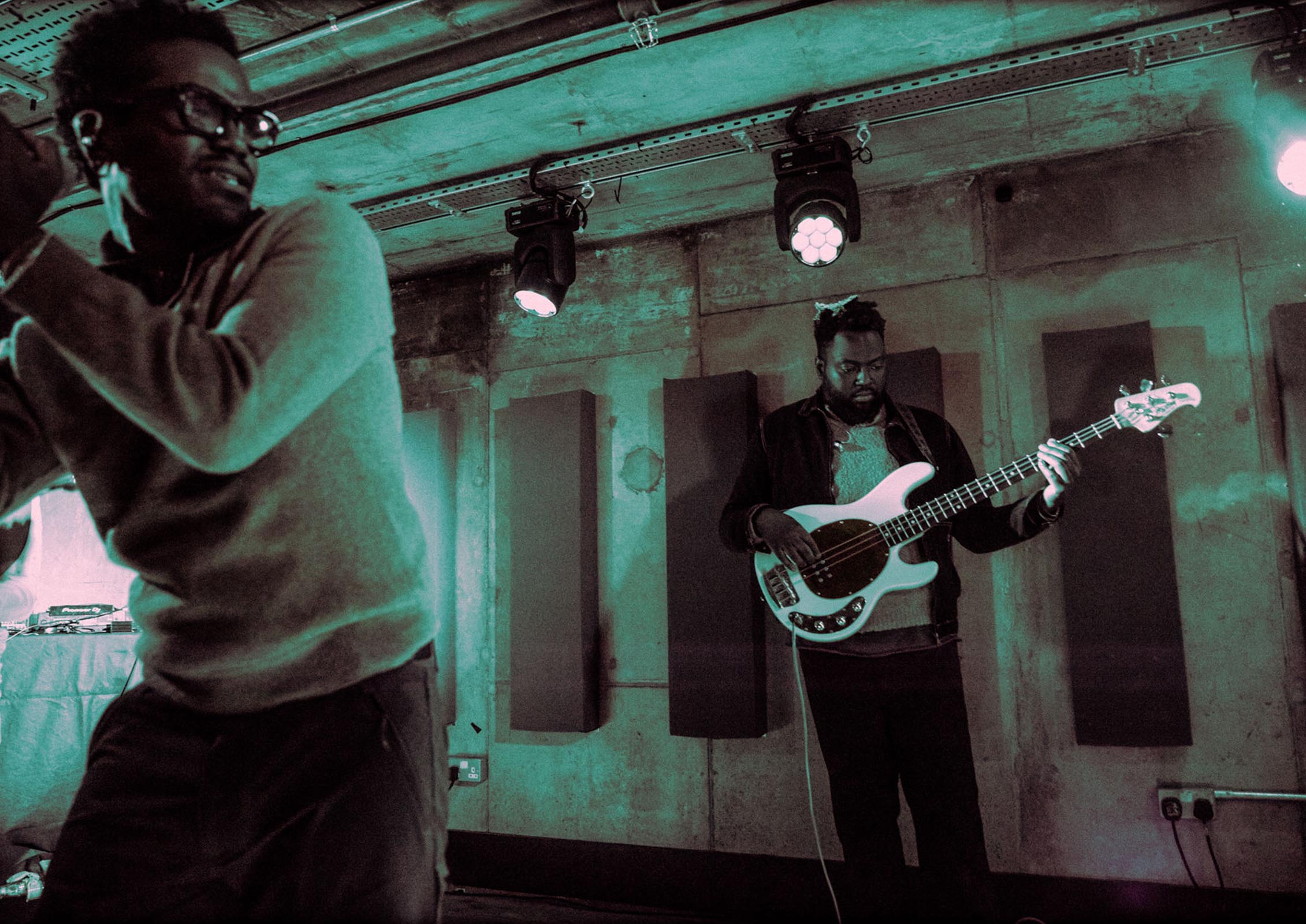 Live: Cruza at The Lower Third - Notion