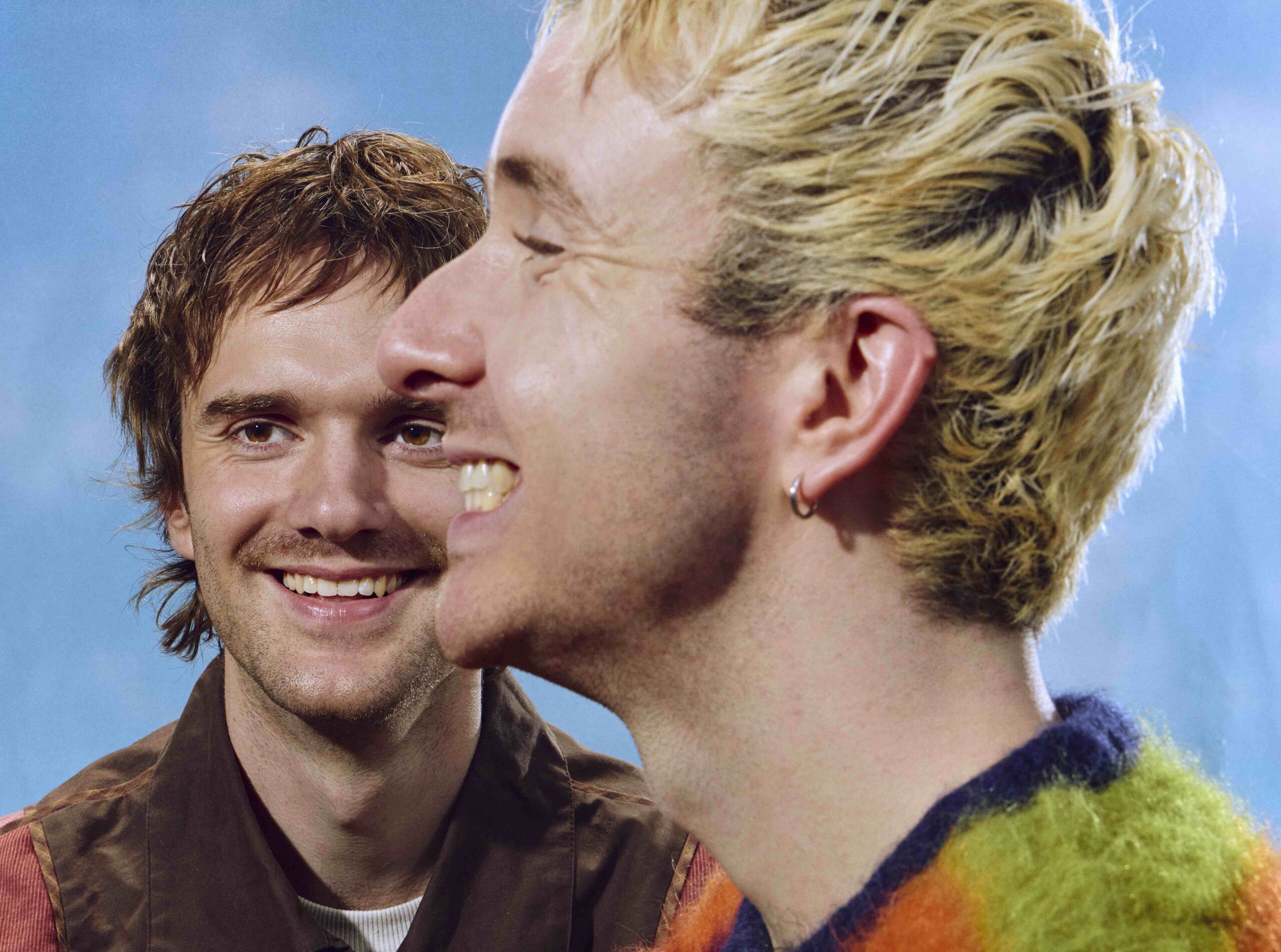 Amazon Music UK: 2025 Artists to Watch Digital Cover – Good Neighbours ...