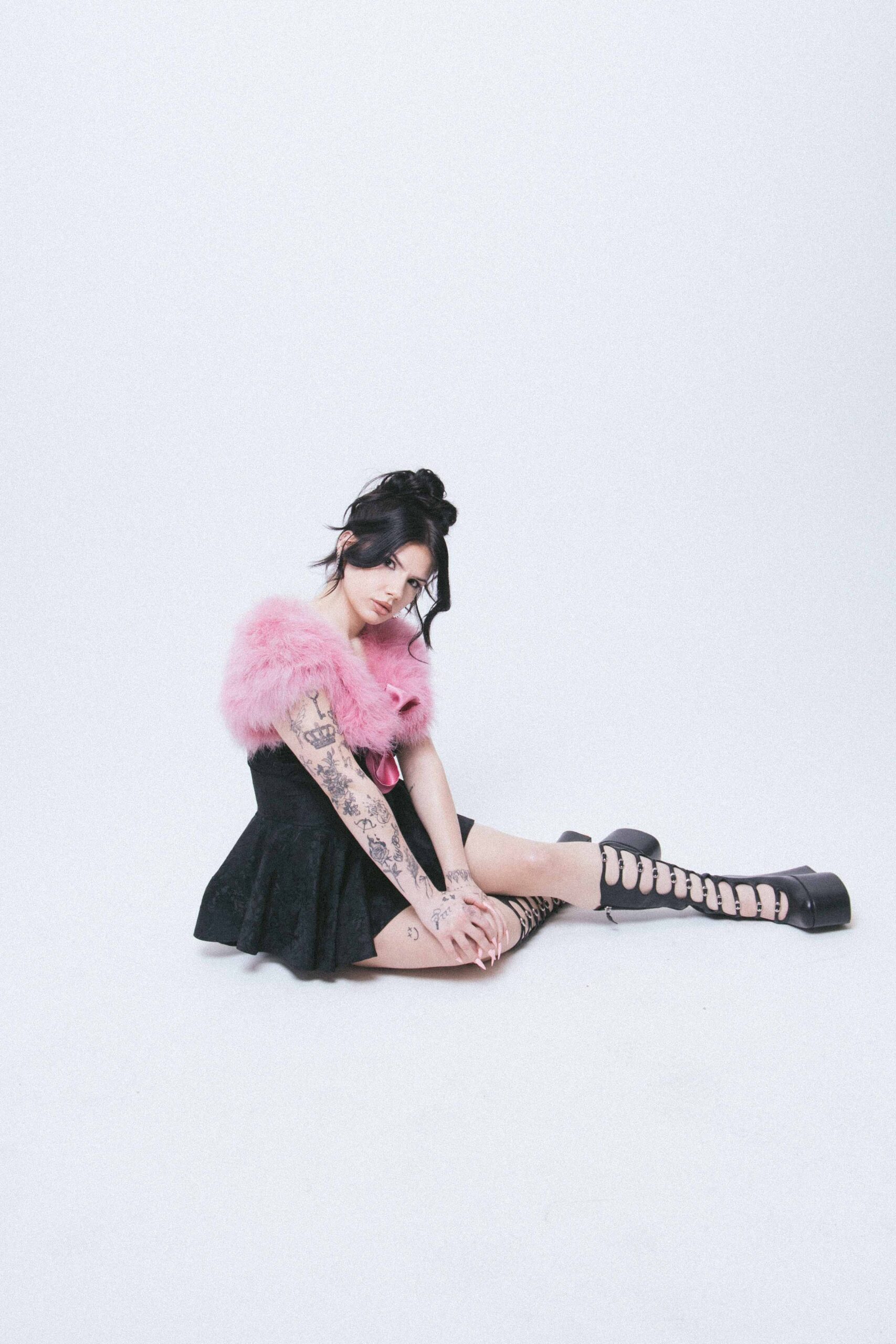 Bailey Spinn is Making Sad Girl Rock for the Masses - Notion